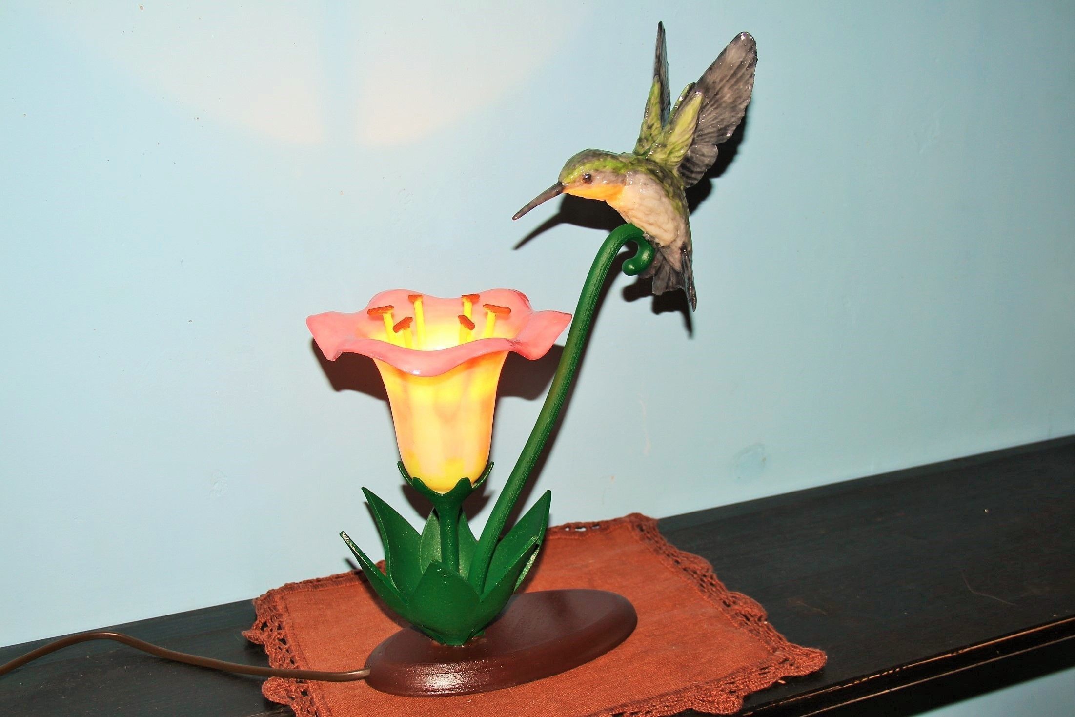 Hummingbird Lamp 3D model 3D printable | CGTrader