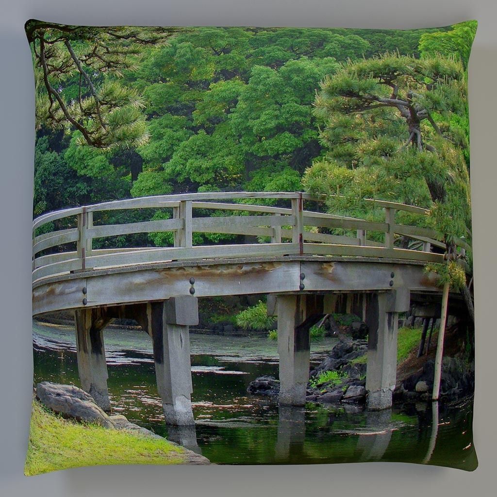 Pillow front view free 3D model | CGTrader