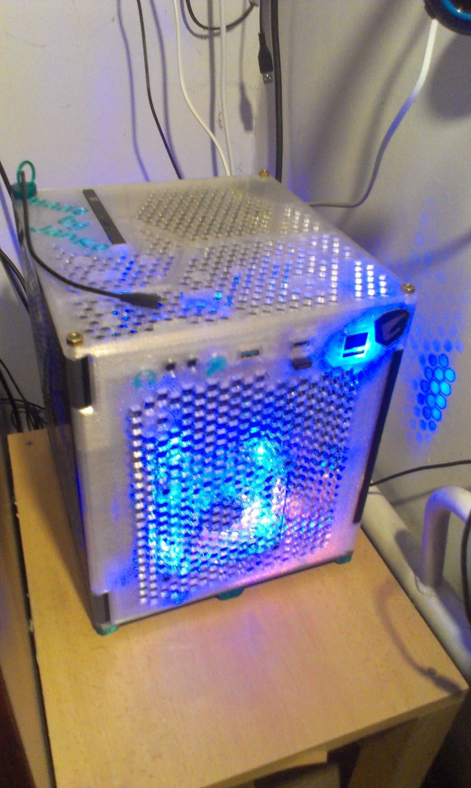 Pc Case Mini ITX 3D model 3D printable | CGTrader