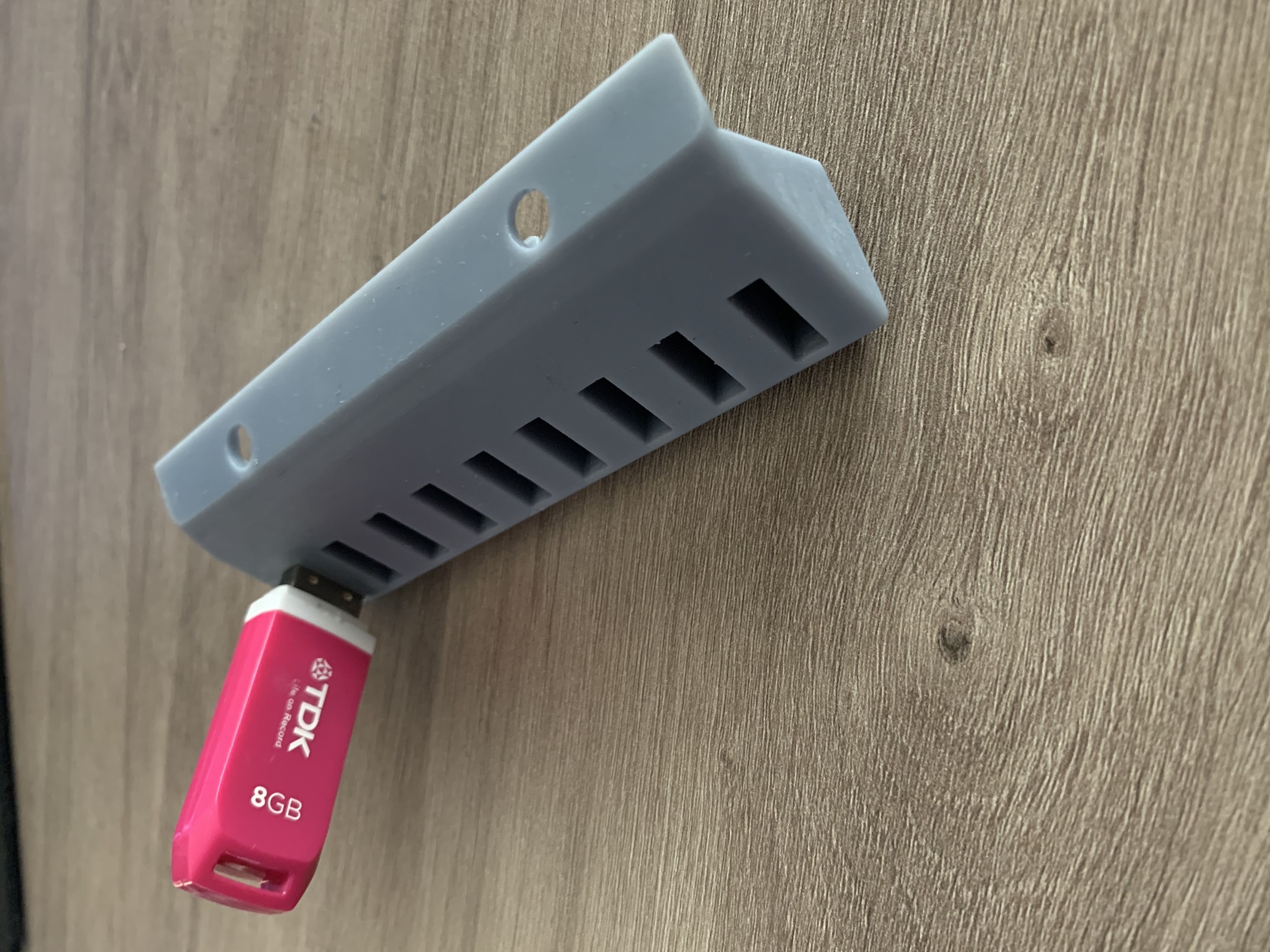 USB Holder - Organizer 3D model 3D printable | CGTrader
