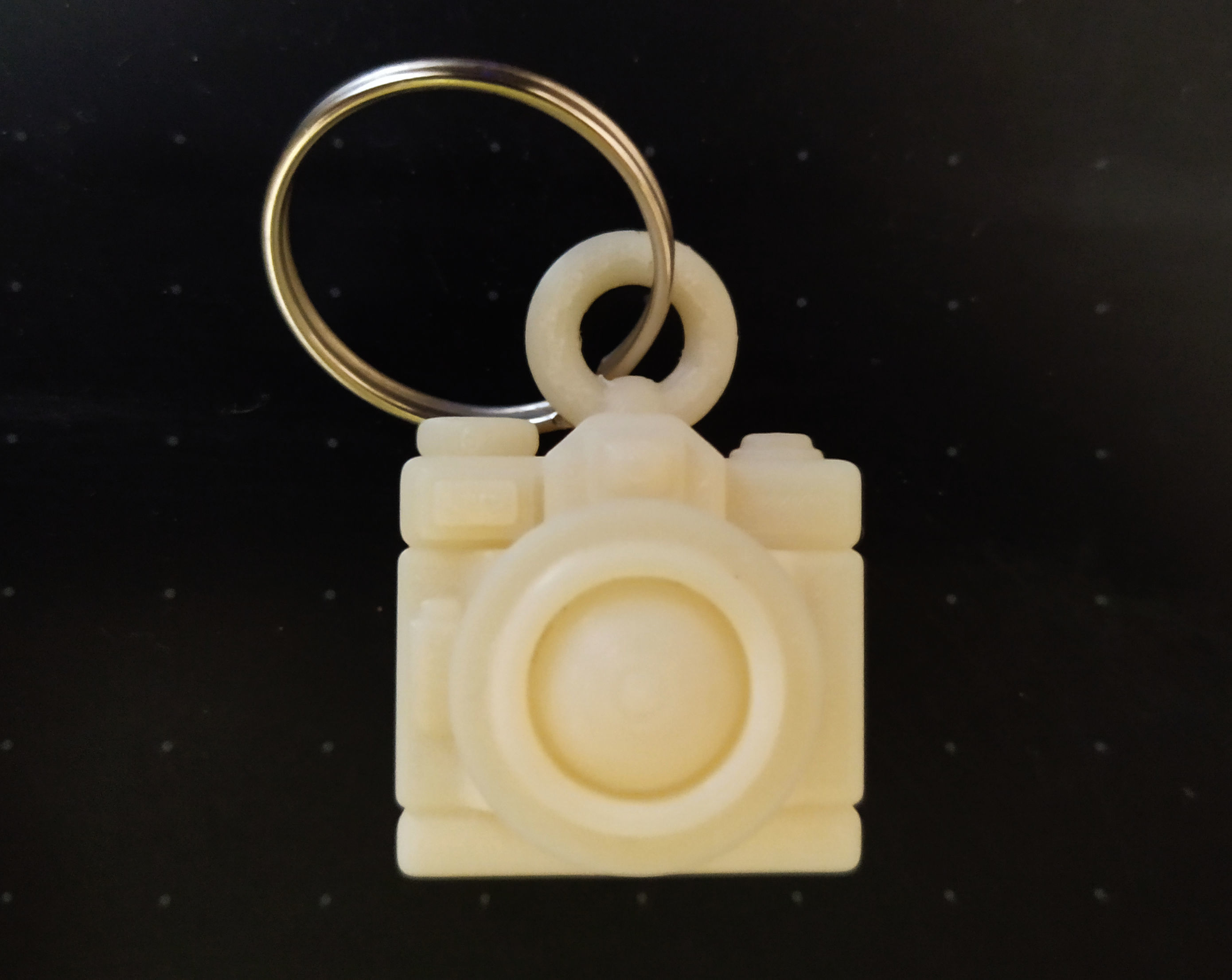 Toon Camera Keychain - Printer Ready 3D model 3D printable | CGTrader