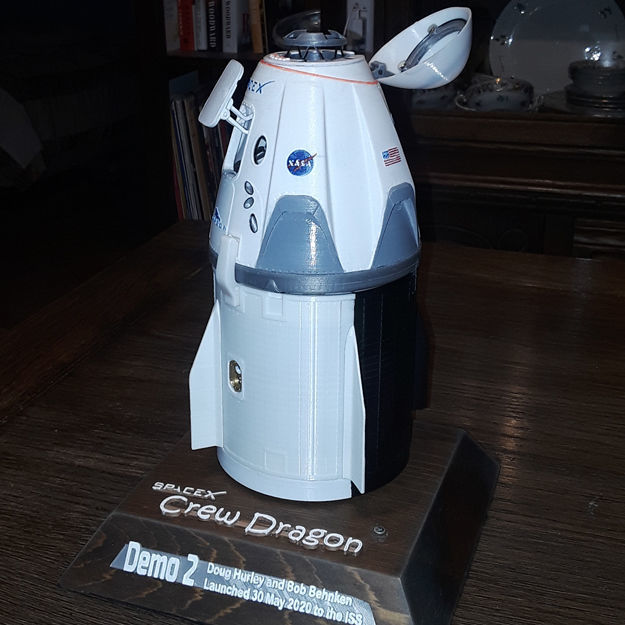 Crew Dragon Endeavor 3D model 3D printable | CGTrader