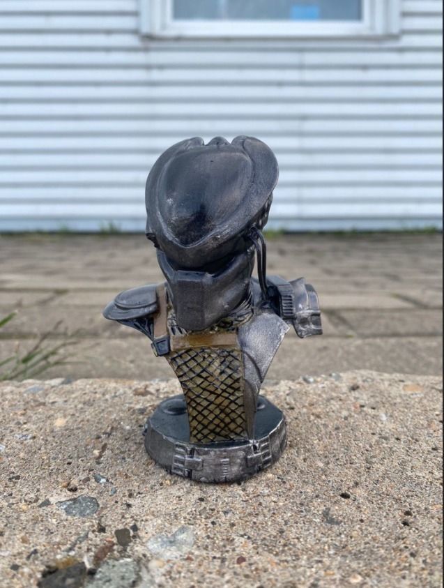 Predator bust with mask 3D model 3D printable | CGTrader