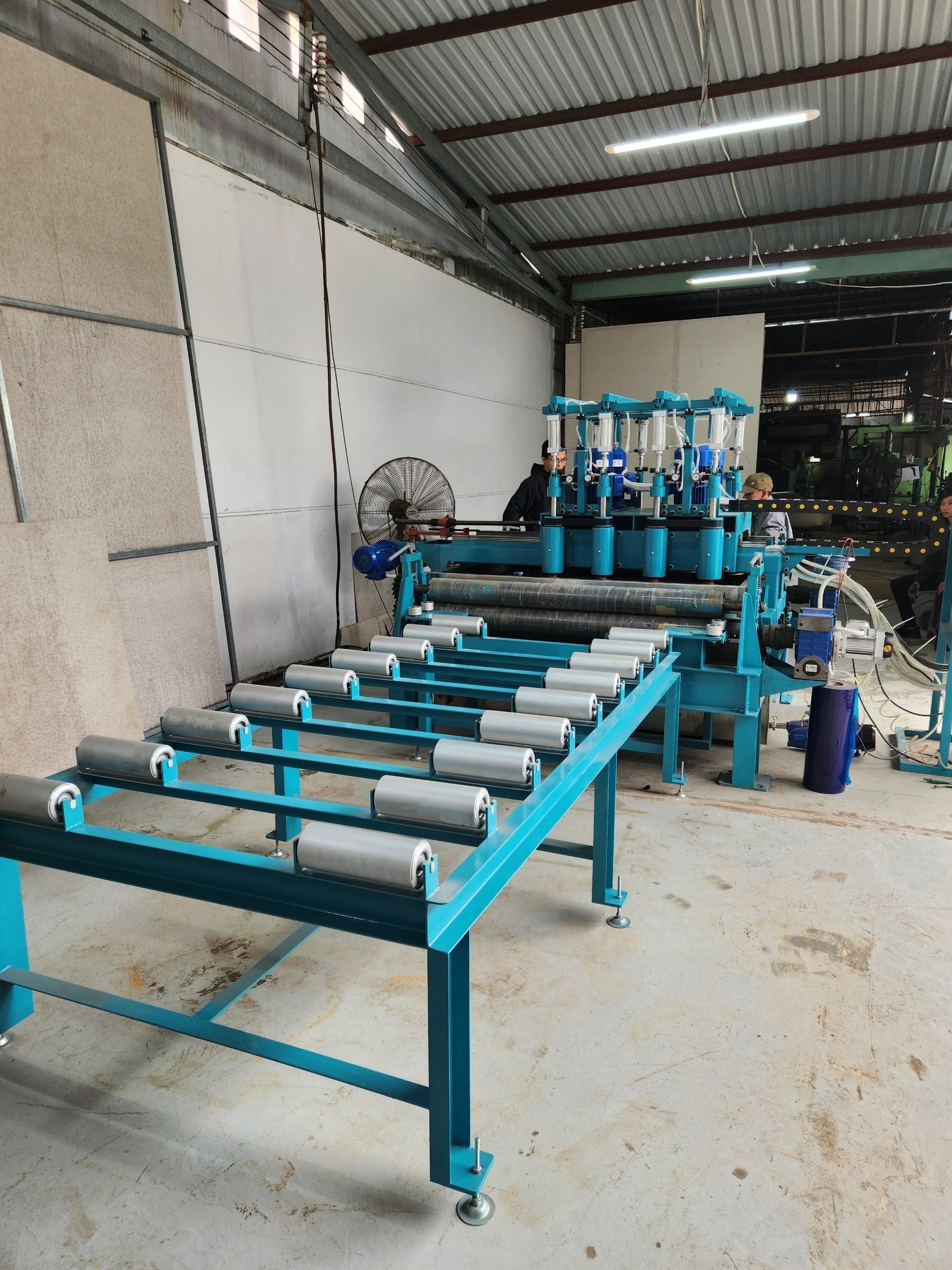 MIRROR POLISHING MACHINE 3D model | CGTrader