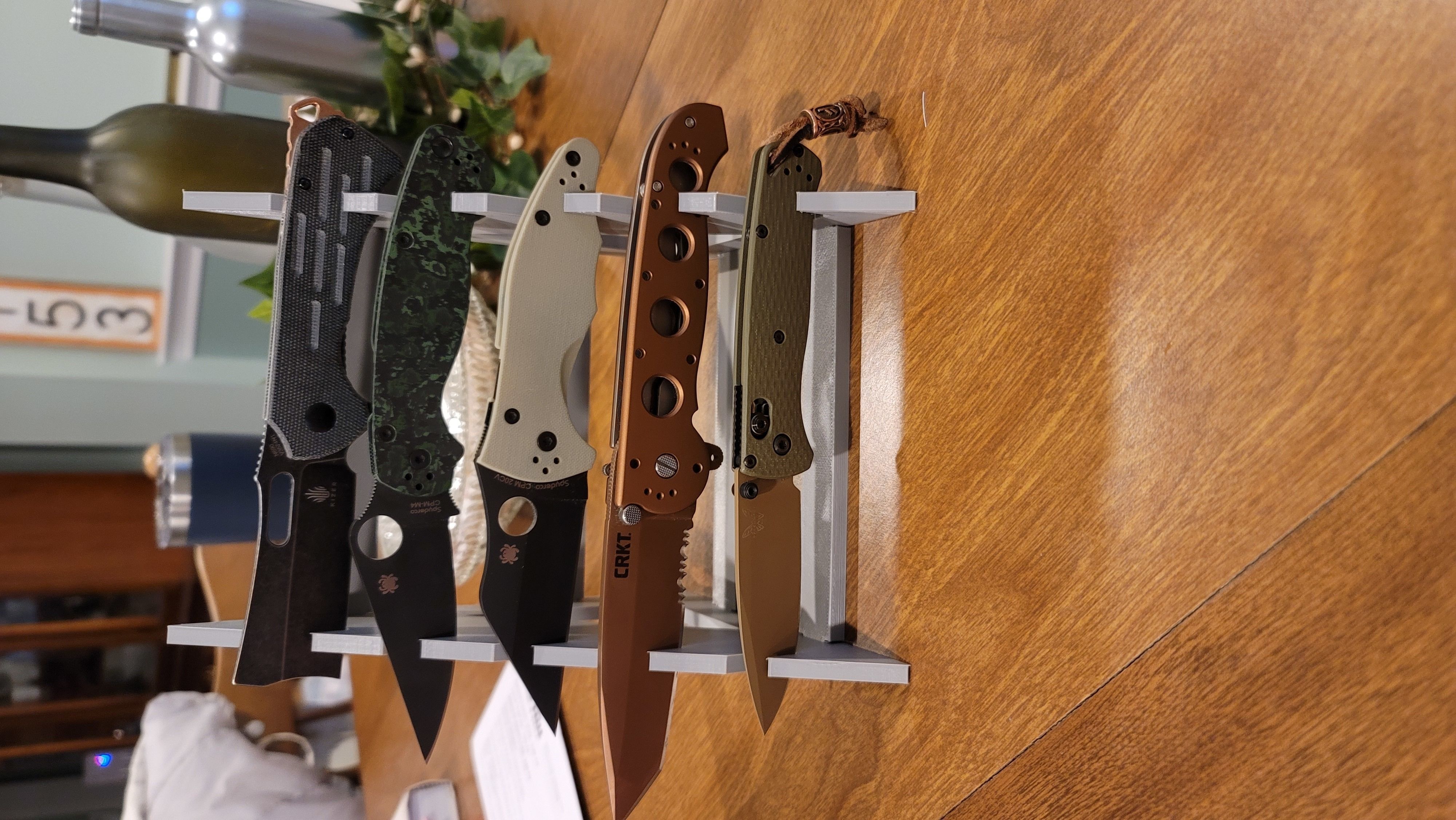 Pocket Knife Display Rack 3D model 3D printable | CGTrader