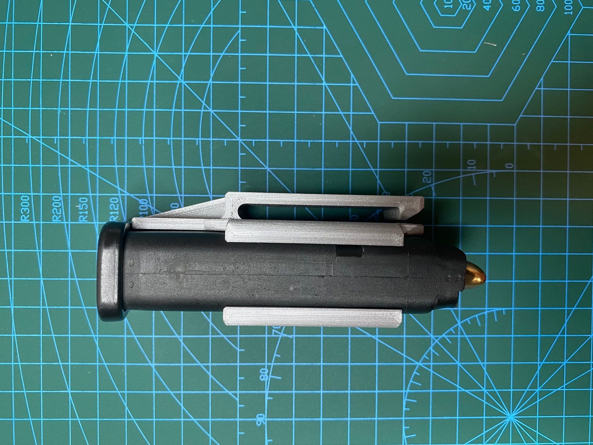 Glock Double Stack 9mm Magazine Clip Holder by ZIPRO 3D model 3D ...