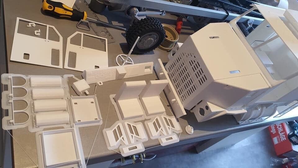 Oshkosh M1070 full model for RC chassis 3D model 3D printable | CGTrader