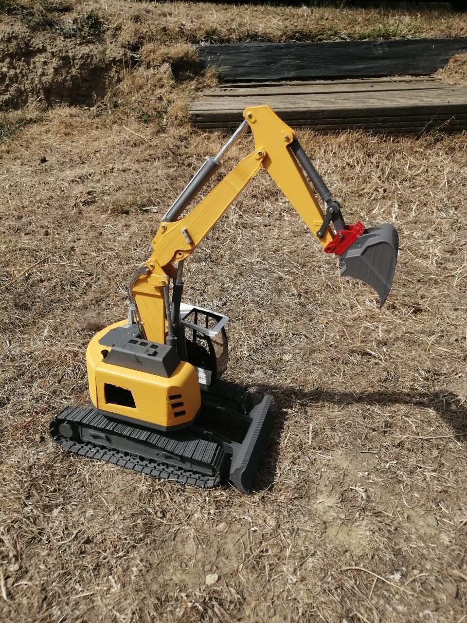 LIEBHERR R926 COMPACT 3D model 3D printable | CGTrader