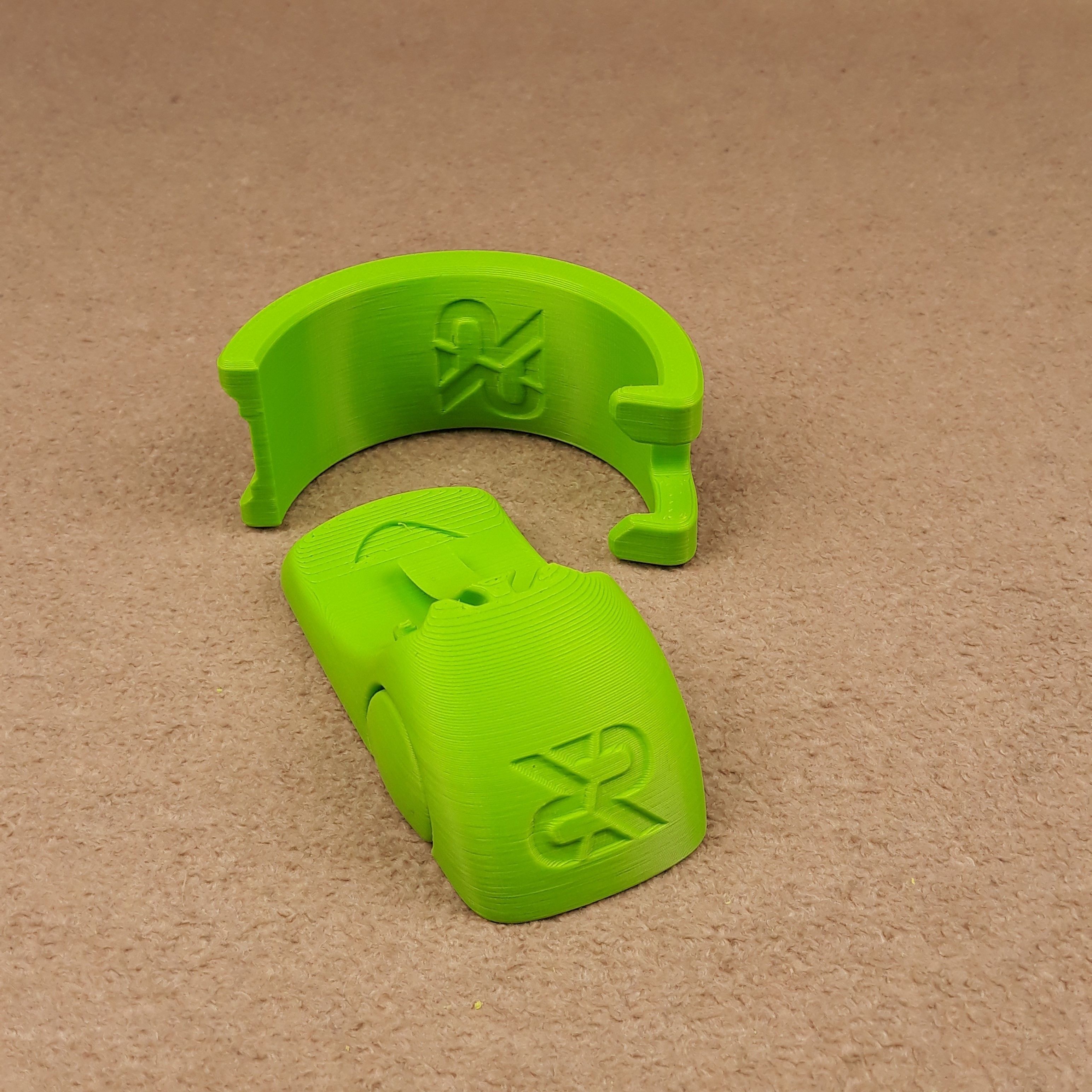 Adjustable phone stand 2 3D model 3D printable | CGTrader