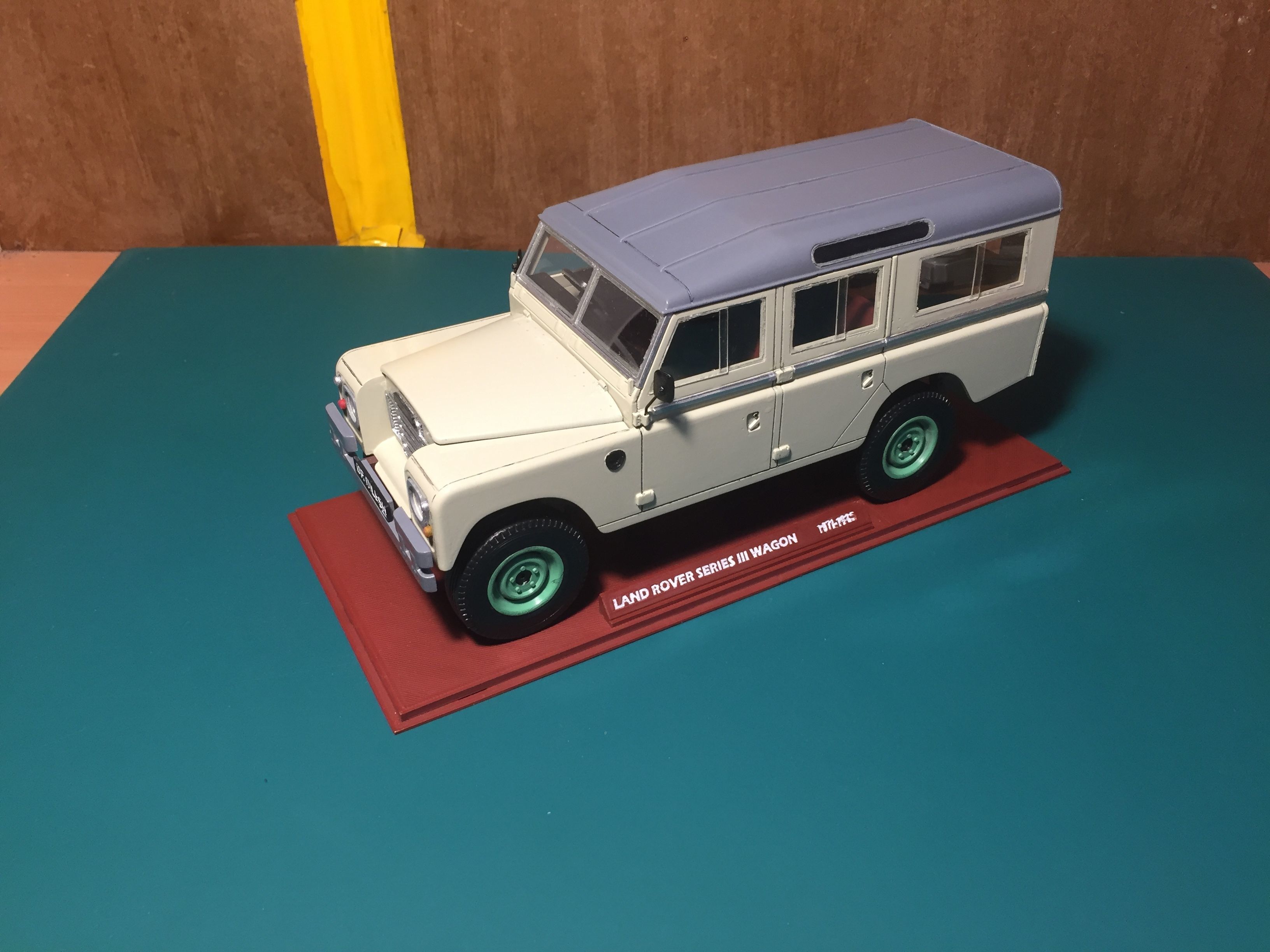 Land Rover 3 series Wagon 1 to 18 scale model series 3D model 3D ...