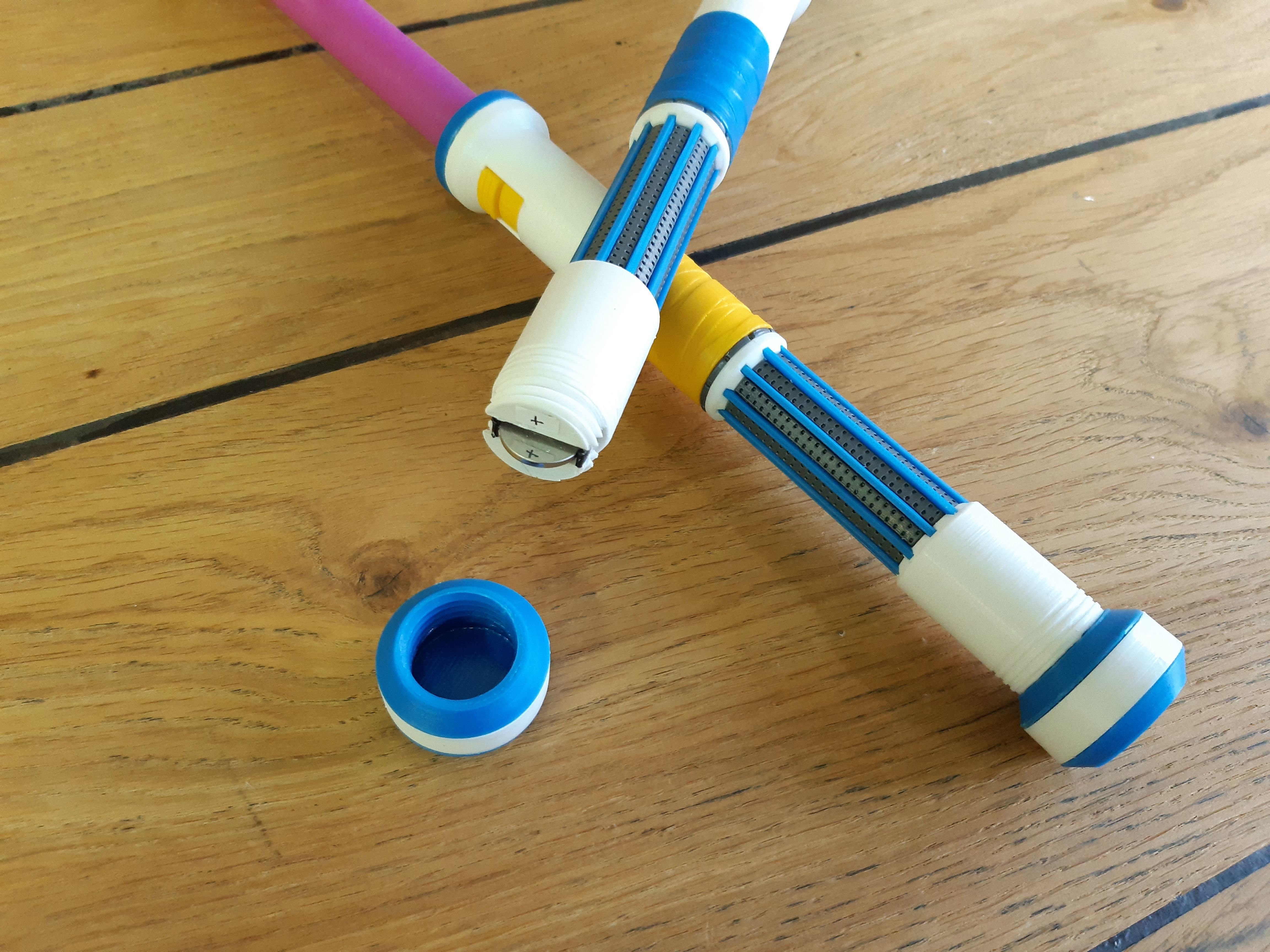 Lifeline Heirloom Drumsticks - APEX - Printable 3d model - STL 3D model ...