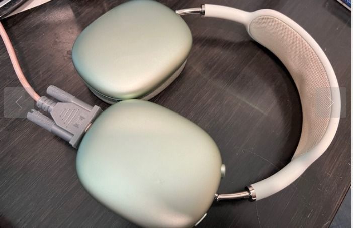 Fake VGA Charge Cable 3D model 3D printable | CGTrader