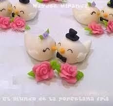 married birds with a hat and without a had 3D model 3D printable | CGTrader