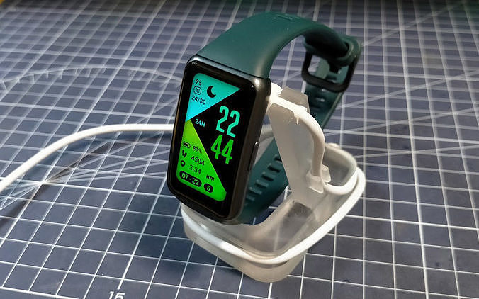 Huawei band 6 charge stand 3D model 3D printable | CGTrader