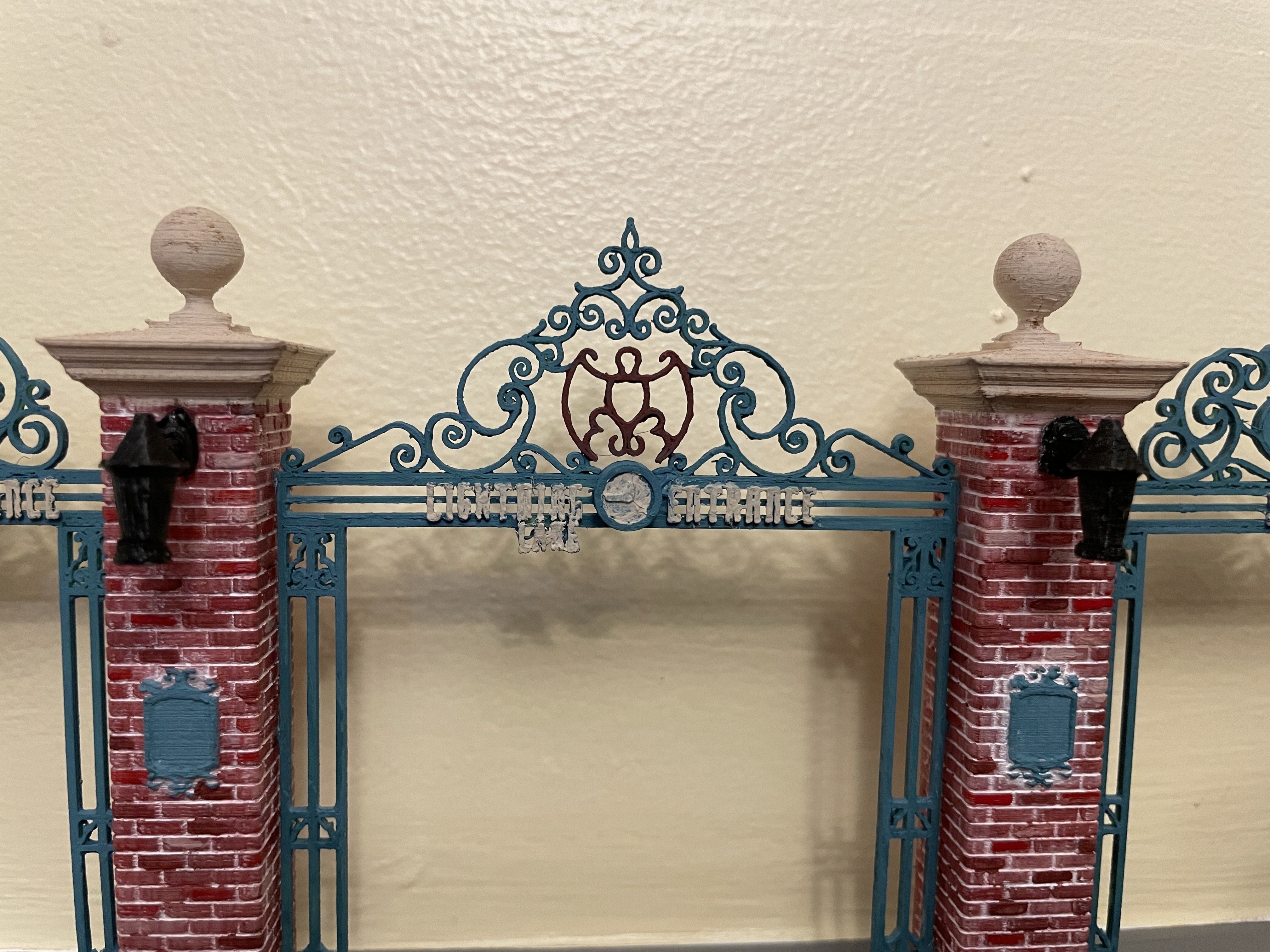 Spooky Haunted Mansion Gate 3D model 3D printable | CGTrader
