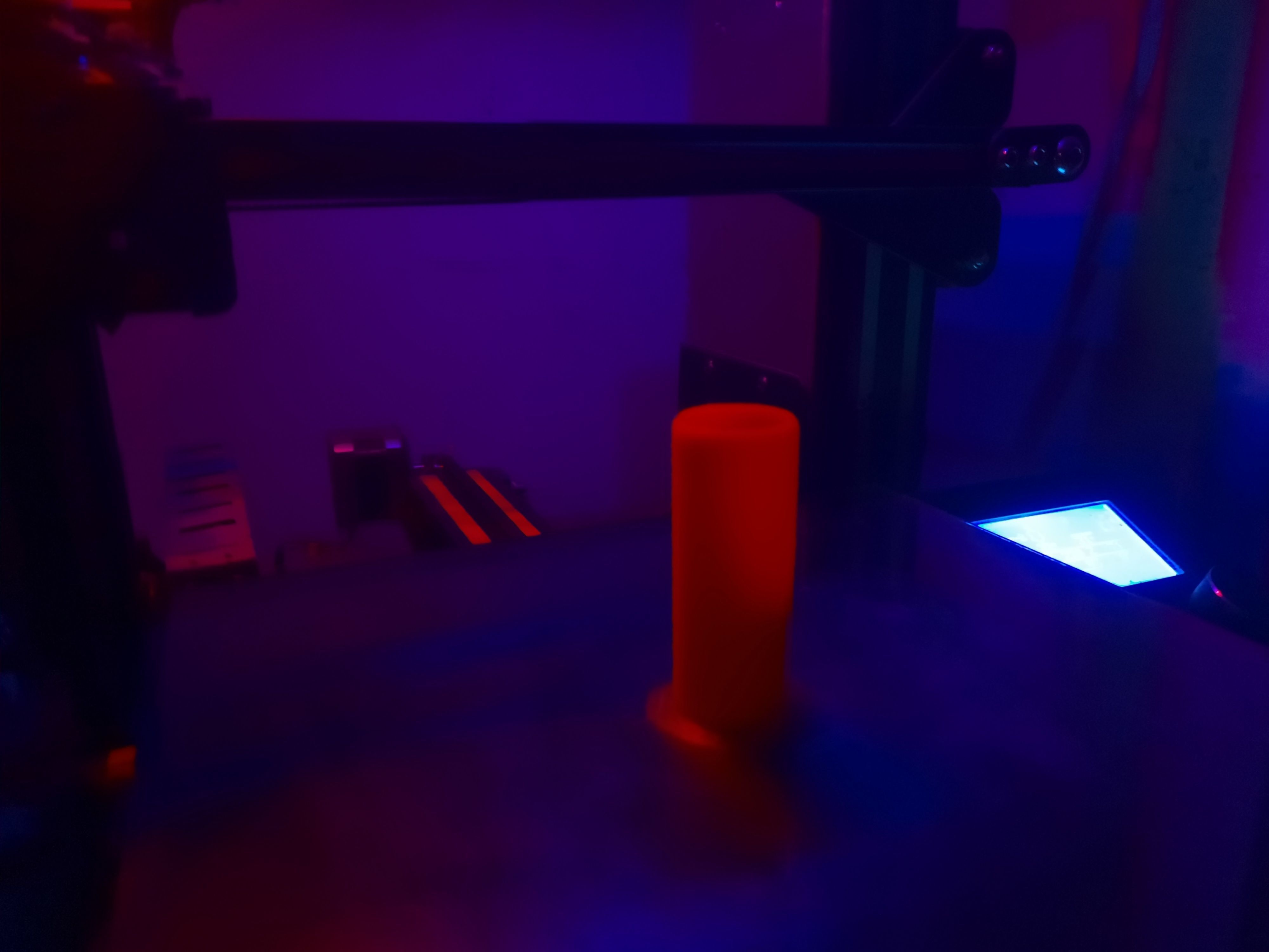 Scalable cylindrical box 85mm x 24 mm dia Ready for making 3D model 3D ...