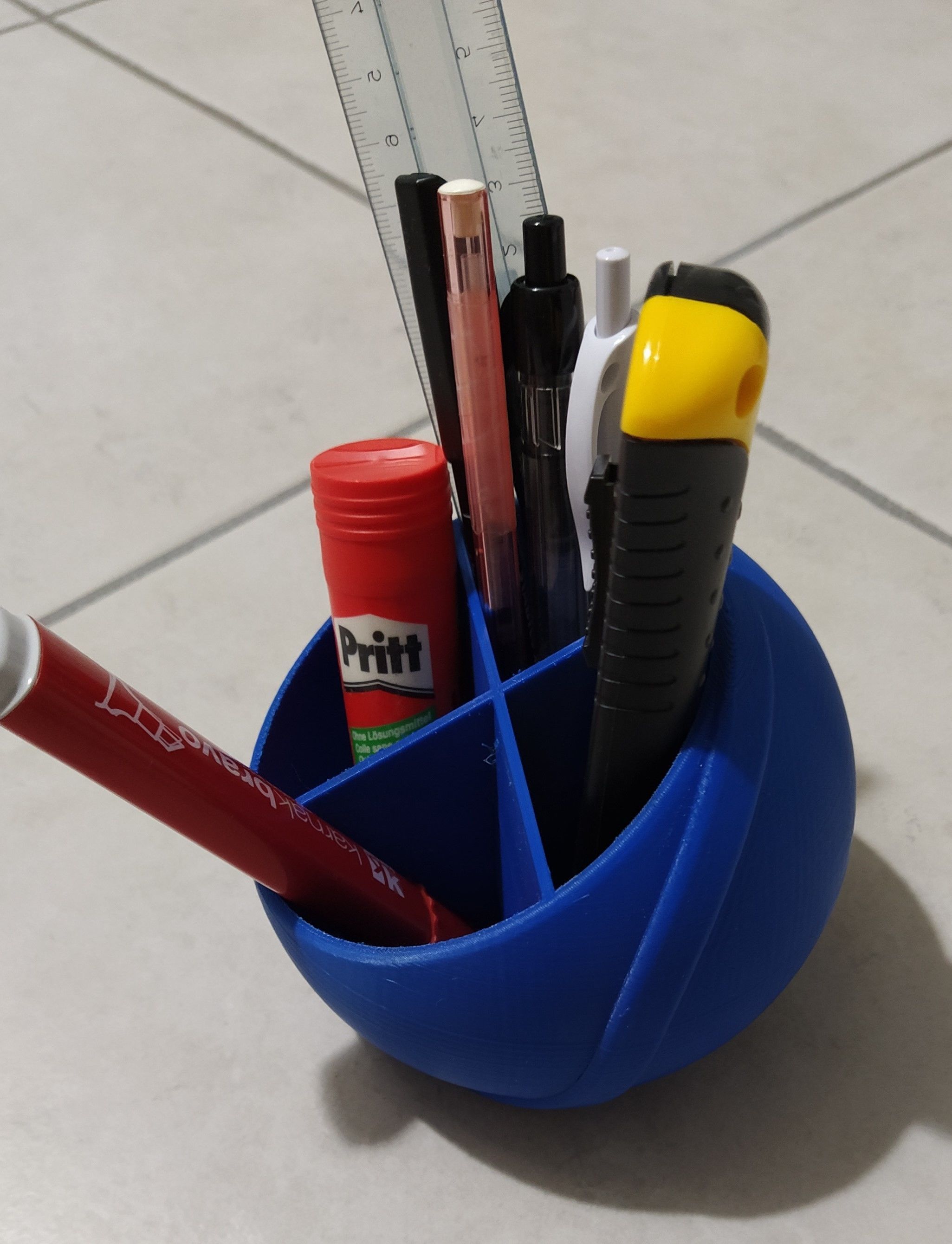 Pen holder 3D model 3D printable | CGTrader