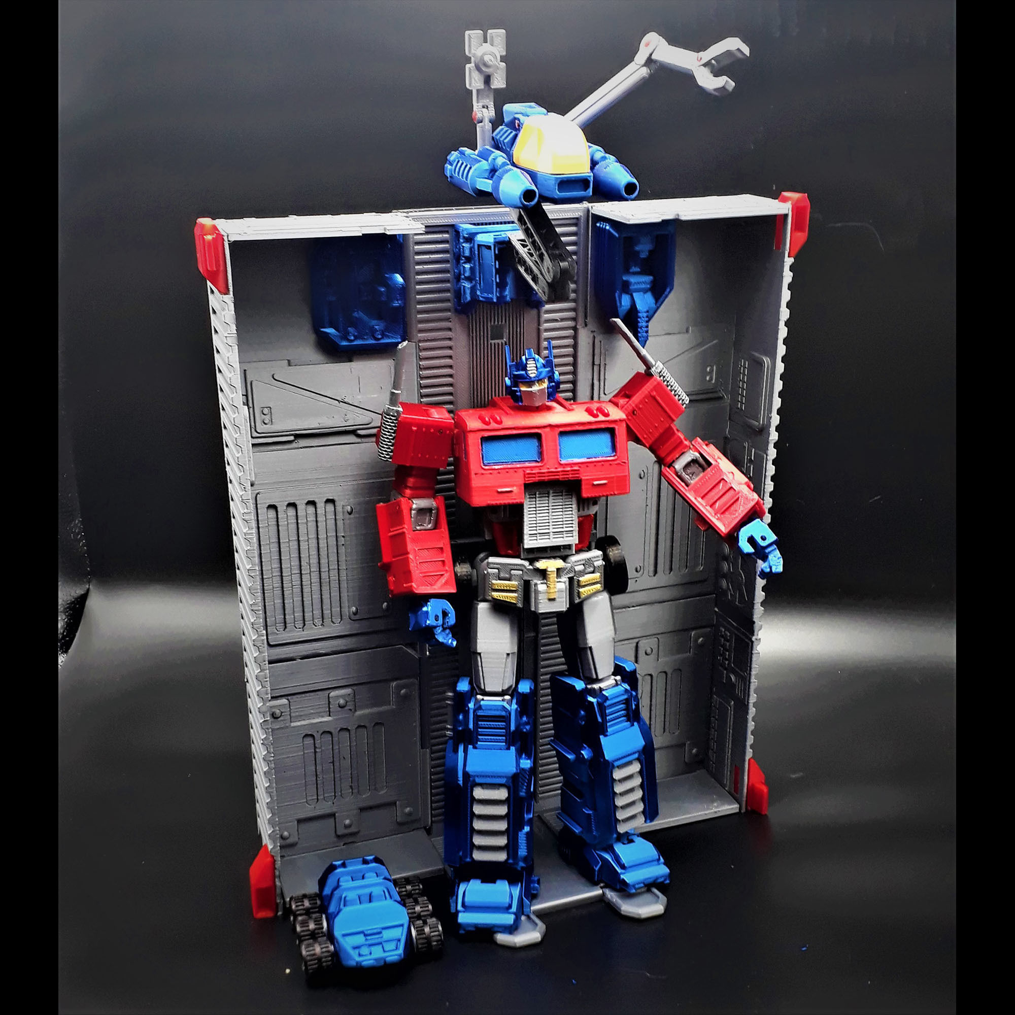 OPTIMUS PRIME ORENSTEIN MEMORY WITH TRAILER 3D model 3D printable ...