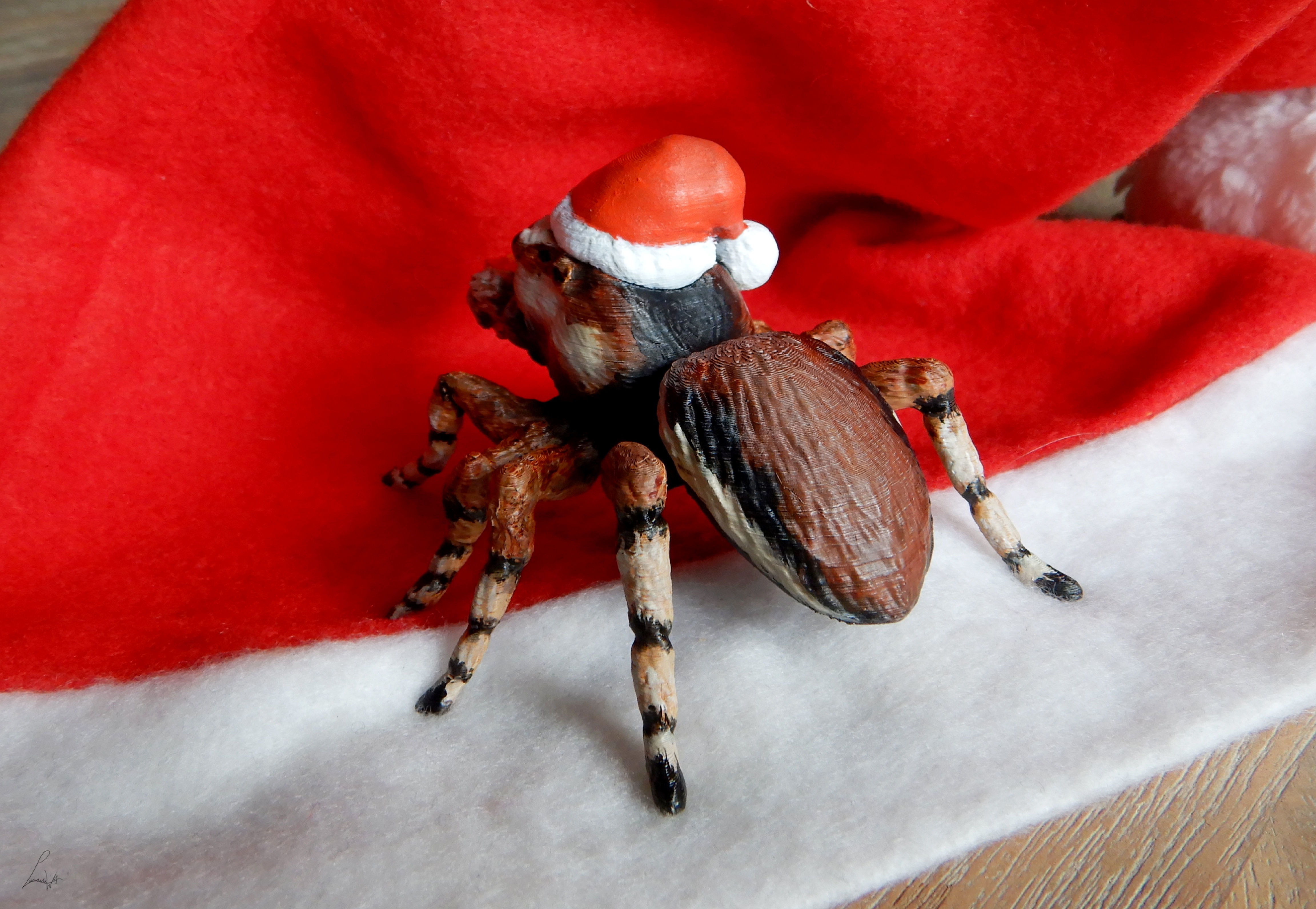 Giant Jumping Spider Santa 3D model 3D printable | CGTrader