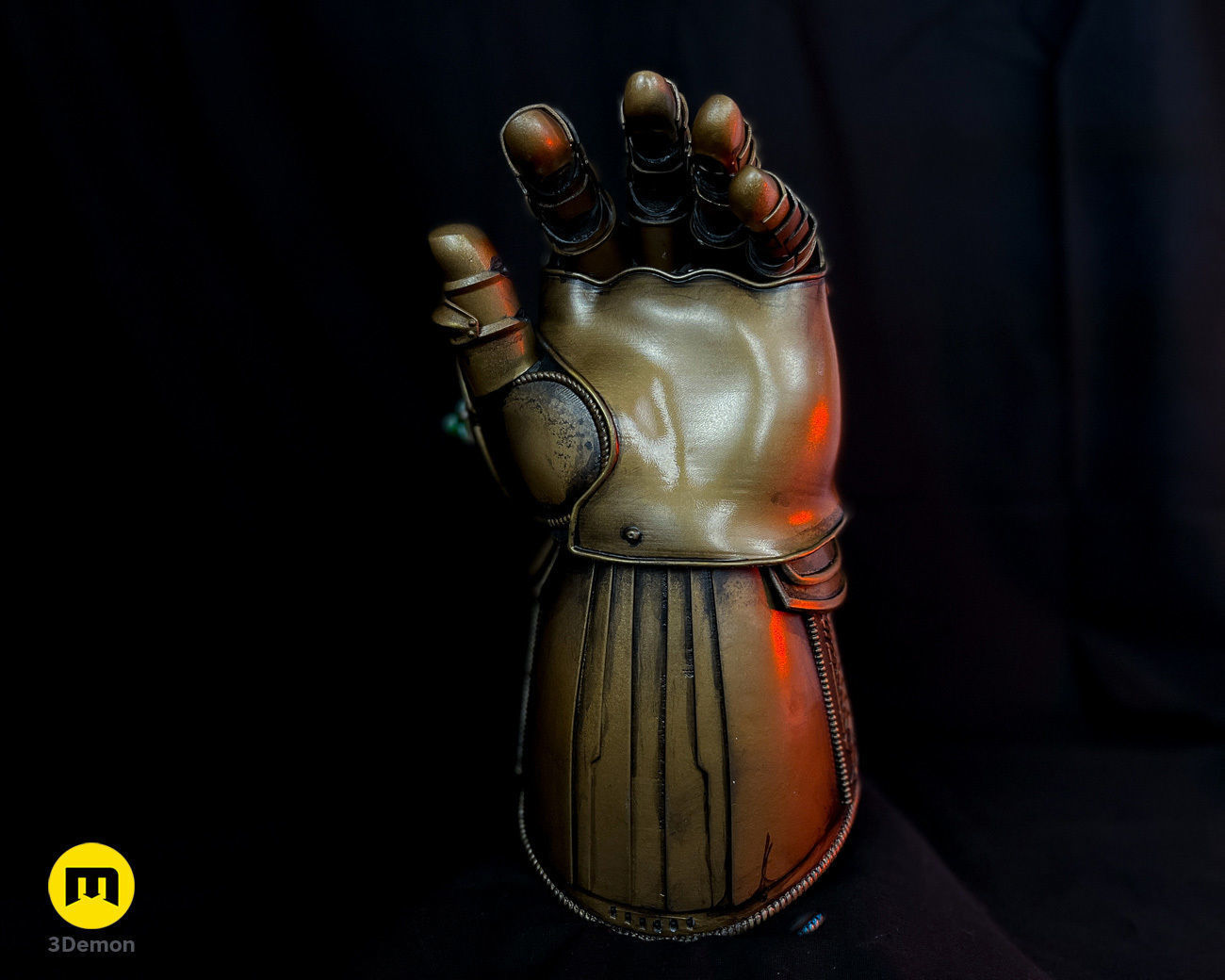 The Infinity Gauntlet - Wearable DnD Dice Holder 3D model 3D printable ...