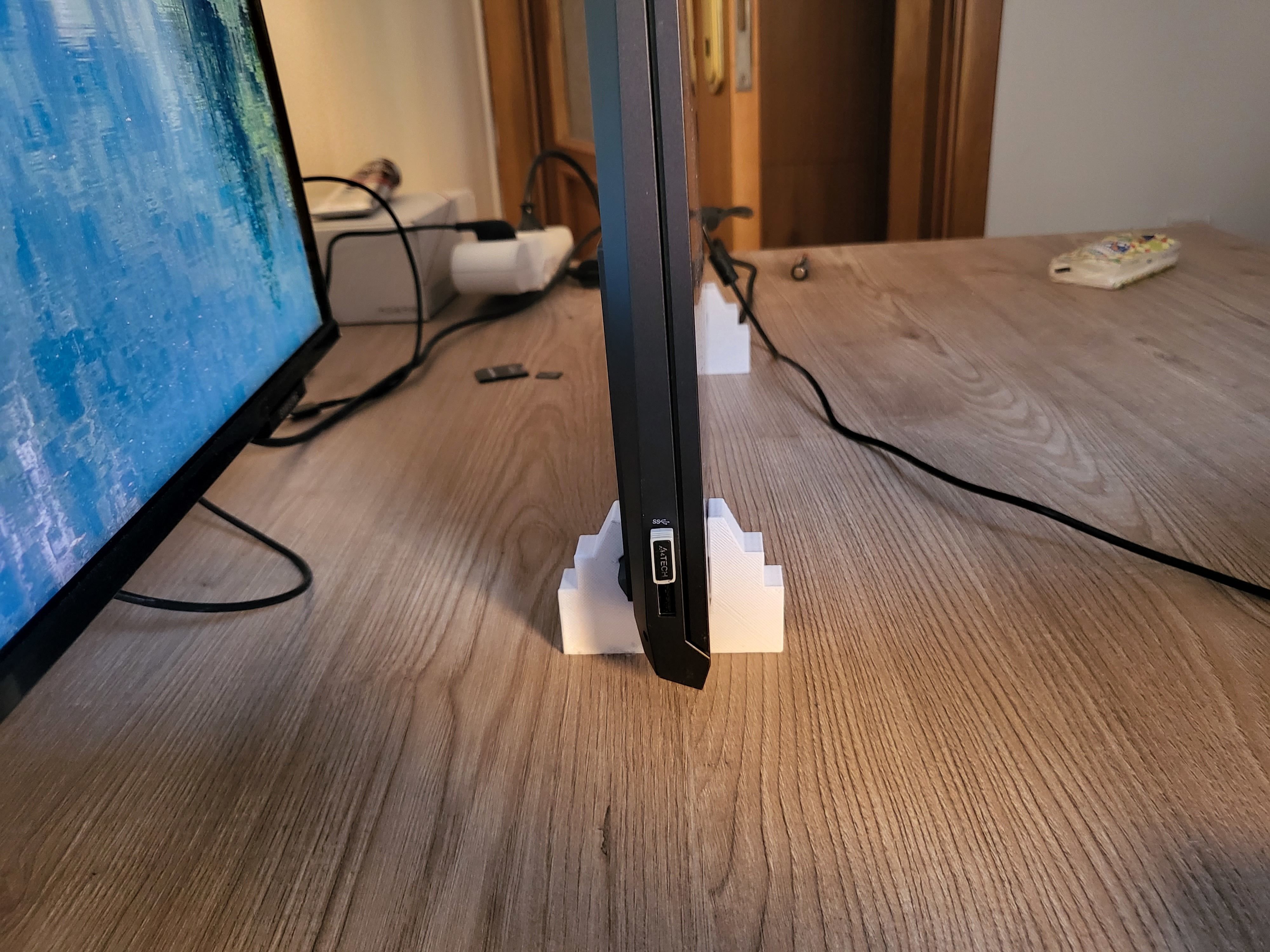 Hp Victus 16-d1xxx model laptop stand 3d print model free 3D model 3D ...