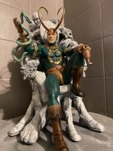 LOKI ON THRONE 3D model 3D printable | CGTrader