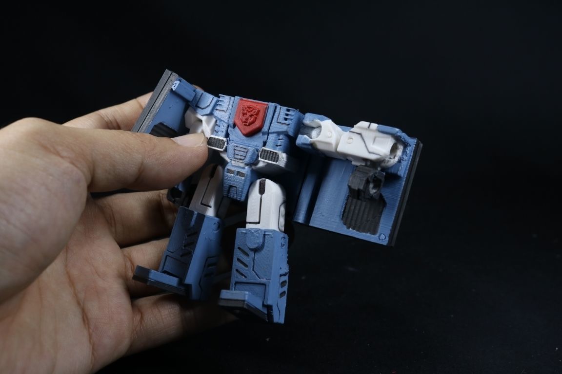 Signal Lancer from Transformers Cybertron 3D model 3D printable | CGTrader