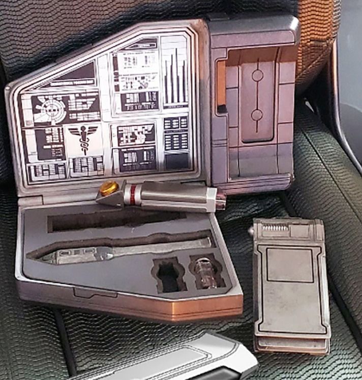 Star Trek Picard Relic Tricorder 3D model 3D printable | CGTrader
