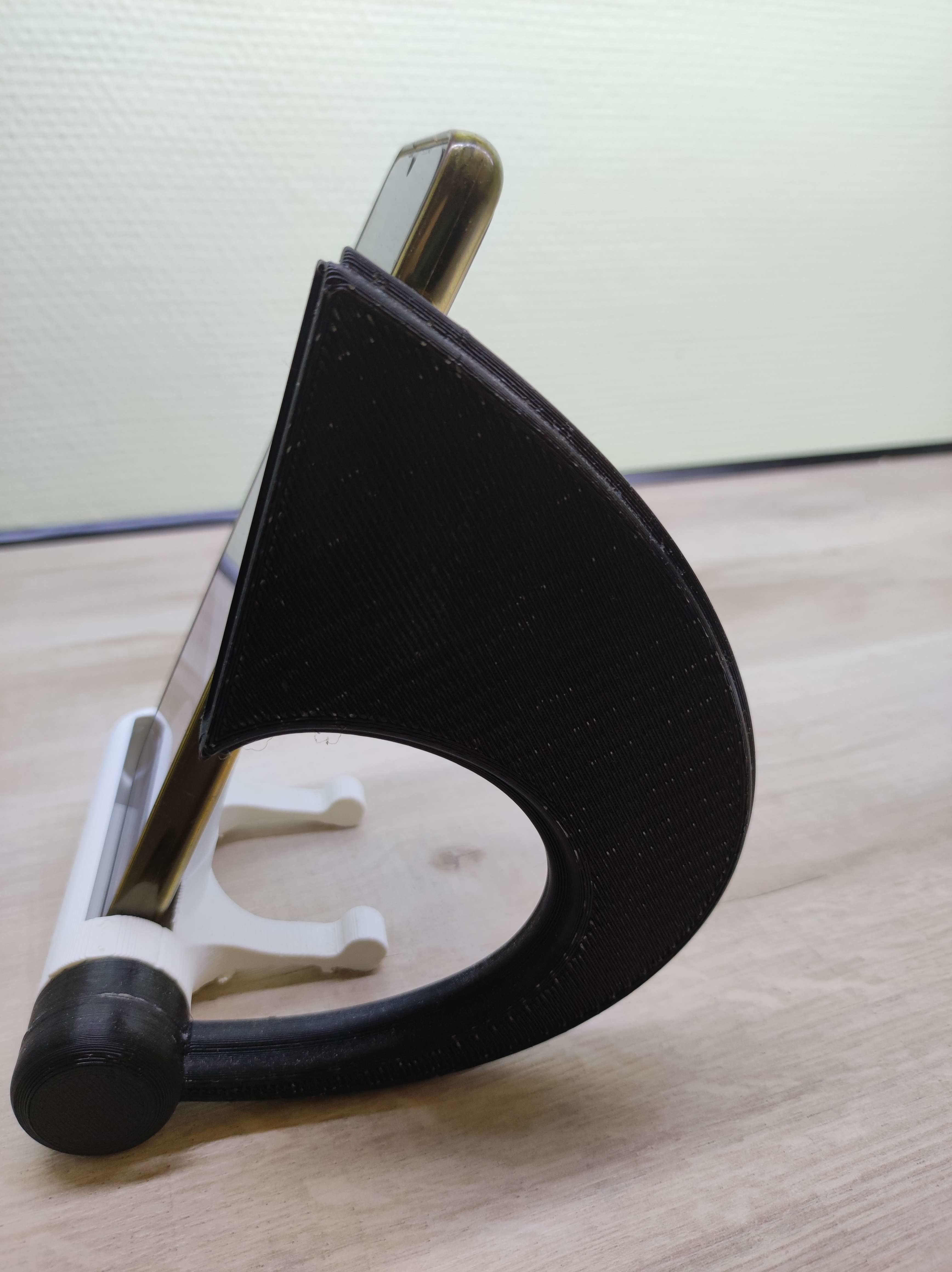 Telephone holder with acoustic amplifier 3D model | CGTrader