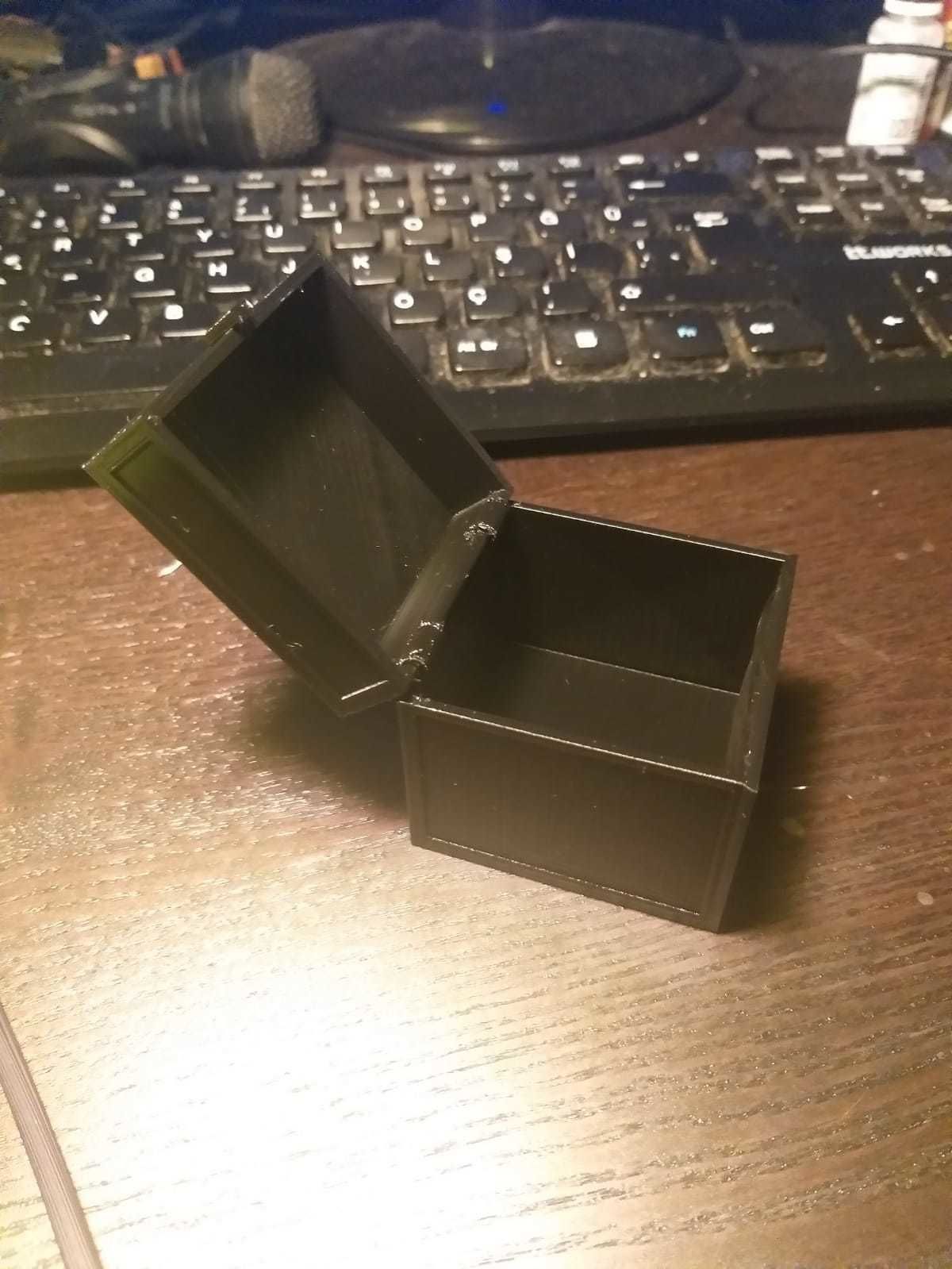 Minecraft Chest 3D model 3D printable | CGTrader