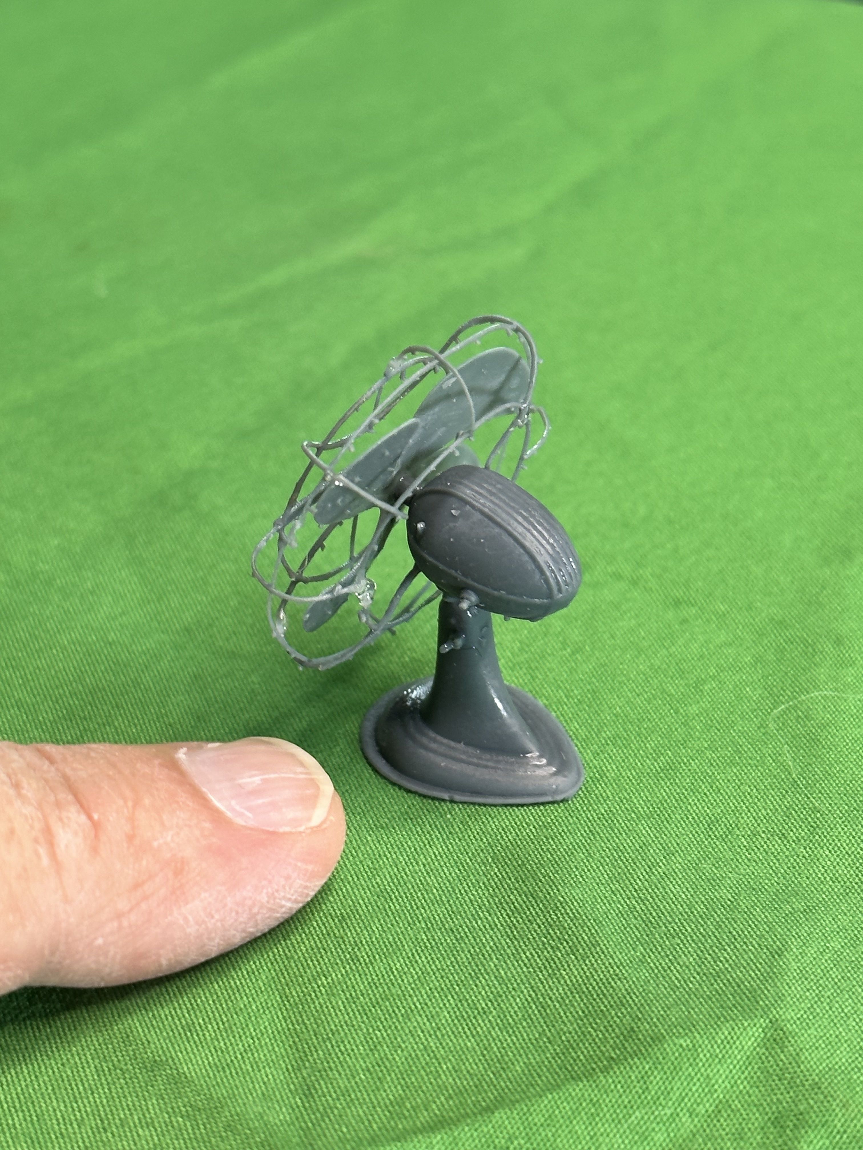 Retro Desk Fan 3D model 3D printable | CGTrader