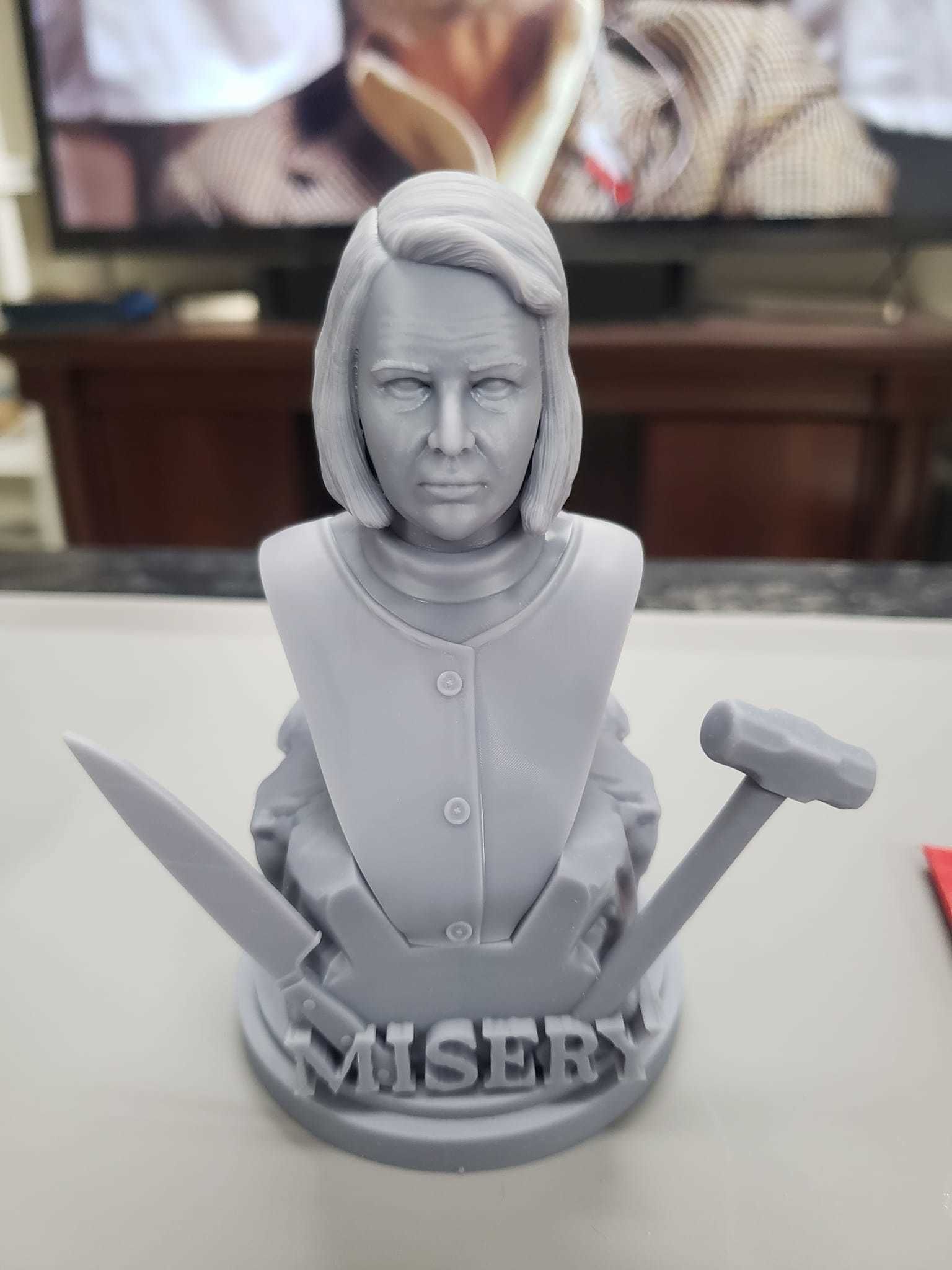 Annie Wilks Misery Bust Statue STL 3D model 3D printable | CGTrader