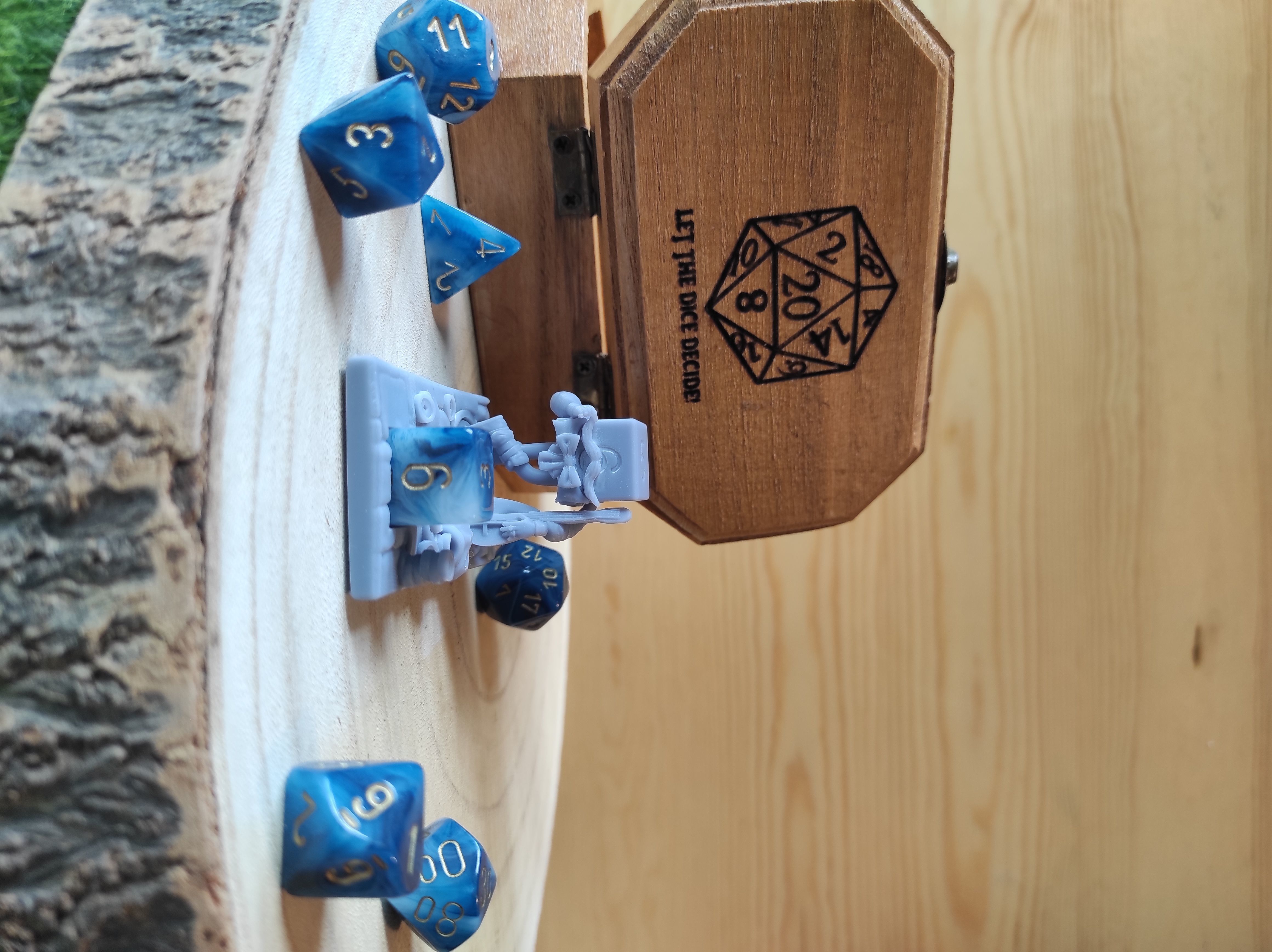 Dice Keepers - 14 miniature and polyhedral dice stand 3D model 3D ...