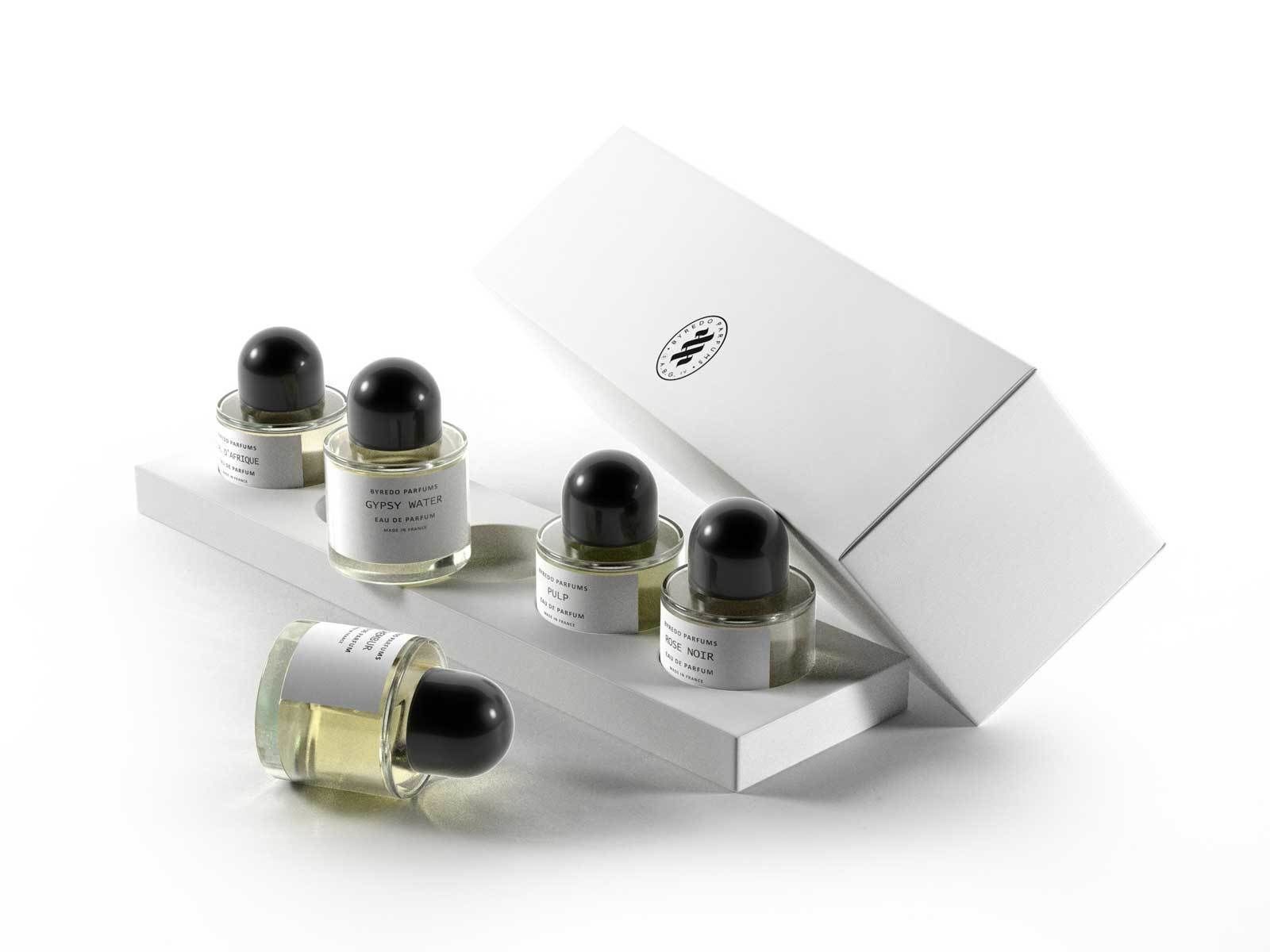 I Married Adventure Perfume Set 3D model | CGTrader