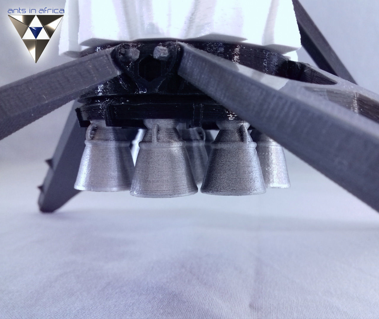 Falcon Heavy and Falcon 9 3D model 3D printable | CGTrader