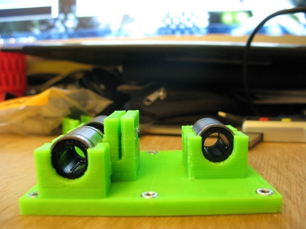 Linear Bearing X Axis Carriage for Tom free 3D model 3D printable ...